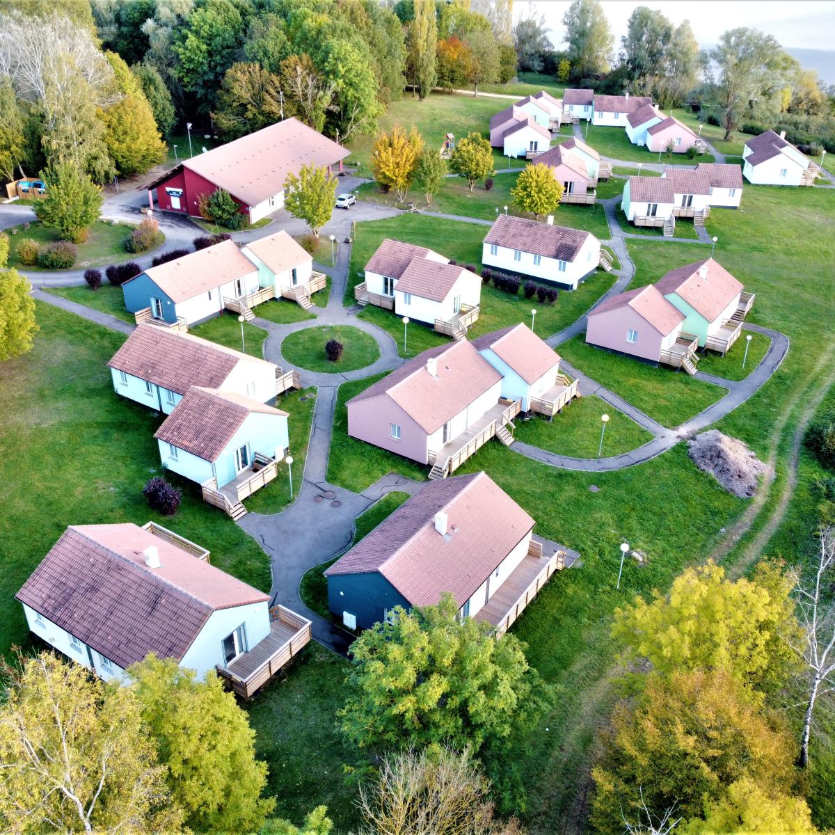 The cottage village | Lac de Madine – Your leisure centre in Lorraine